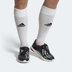 Adidas Predator Mania Boost Sneakers