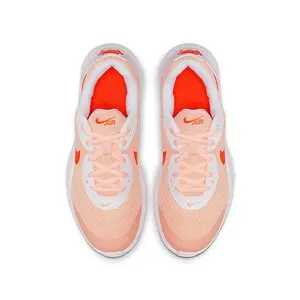 Nike Max Oketo Sneakers