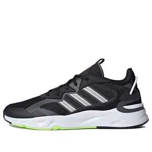 Adidas Futureflow Sneakers
