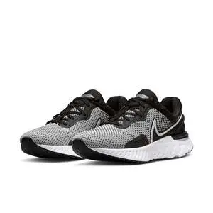 Nike React Miler 3 Athletic Sneakers - Gray/black