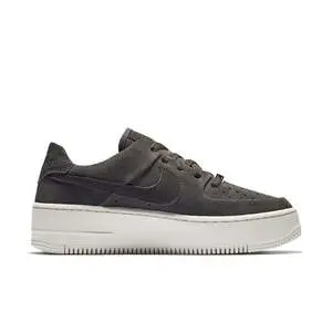 Nike Force 1 Sage Low Sneakers