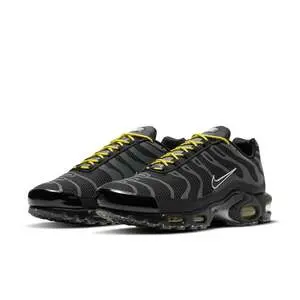 Nike Max Plus Sneakers - Black/yellow