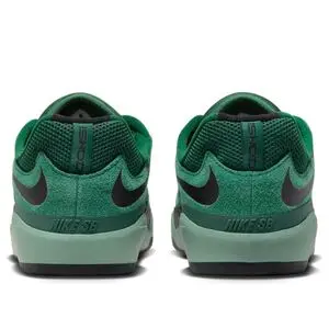 Nike Ishod Wair "gorge " Skate Shoes - Green