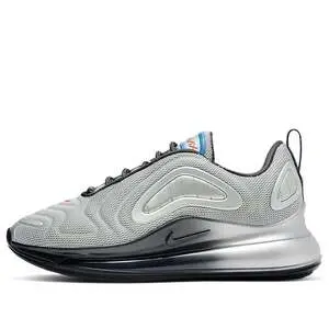 Nike Max 720 Sneakers