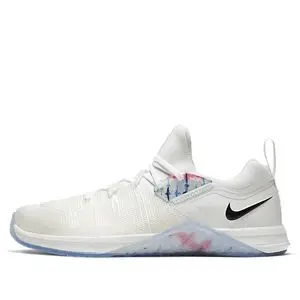 Nike Metcon Flyknit 3 Athletic Sneakers