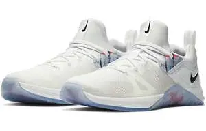 Nike Metcon Flyknit 3 Athletic Sneakers
