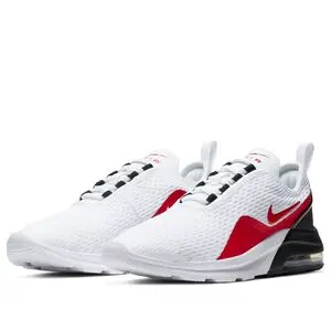 Nike Max Motion 2 Sneakers