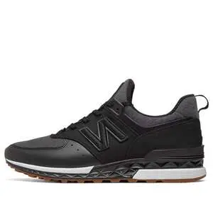 NEW BALANCE 574 Sport Gum - Black