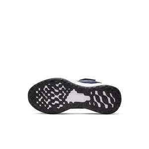 Nike Revolution 6 Low Top Sneakers