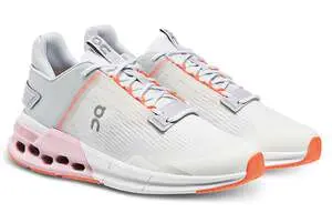 On Cloudnova Flux Sneakers