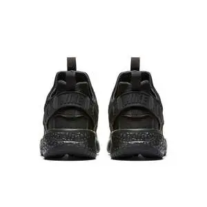 Nike Huarache Utility Athletic Sneakers - Black