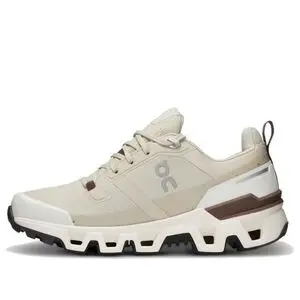 On Cloudwander Waterproof - Sand/ivory