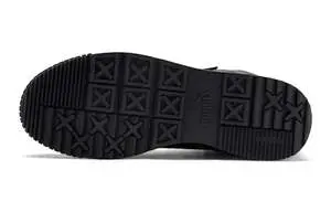 PUMA Tarrenz Sb Pure-tex Mid Top Sneakers