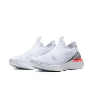 Nike Epic Phantom React Flyknit Aw Sneakers - White