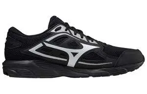 Mizuno Maximizer 24 Athletic Sneakers