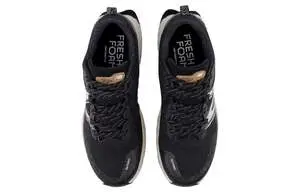 NEW BALANCE Fresh Foam X Hierro V7 - Black/reflection