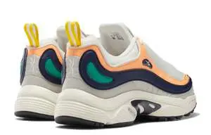 REEBOK Daytona Dmx Sneakers - Chalk/sandstone/navy