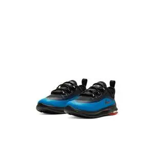 Nike Max Axis Sneakers