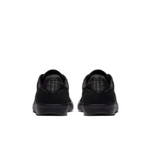 Nike Team Classic Sb Sneakers - Black