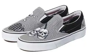 VANS Classic Slip-on "new Varsity" Sneakers - Black/gray