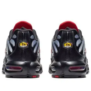 Nike Max Plus Sneakers - Black/grey
