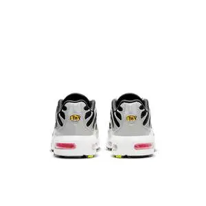 Nike Max Plus Sneakers - Black/silver/red