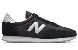 NEW BALANCE 720 Sneakers - Black