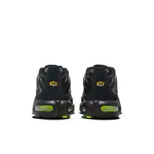 Nike Max Plus Sneakers - Black/volt/reflect Silver