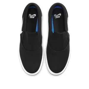 Nike Charge Slip On