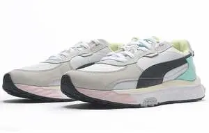 PUMA Wild Rider Layers Sneakers - Black/green