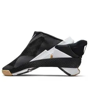Nike Go Flyease Low Top Sneakers - Black/brown