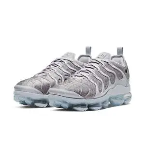 Nike Vapormax Plus Sneakers - Gray/white