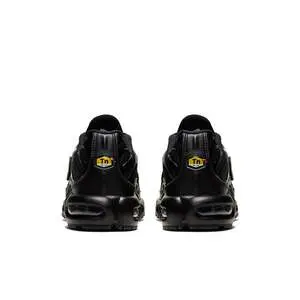Nike Max Plus Sneakers