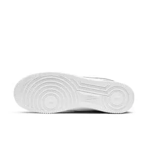 Nike Force 1 Low Top Sneakers