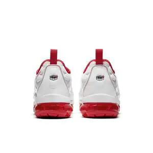 Nike Vapormax Plus Sneakers