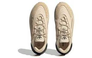 Adidas Ozelia Sneakers - Beige/black