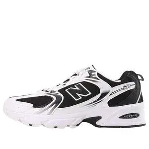 NEW BALANCE 530v2 Retro Sneakers - Black