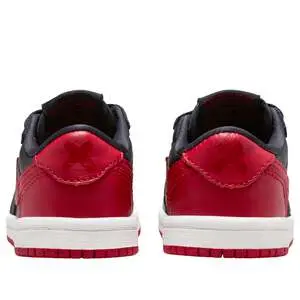 JORDAN 1 Retro Low Og "banned" Sneakers