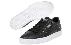 PUMA Basket Studs Sneaker