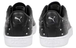 PUMA Basket Studs Sneaker