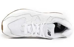 NEW BALANCE 57/40 Sneakers
