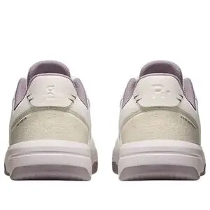 On The Roger Clubhouse Sneakers - White/fade