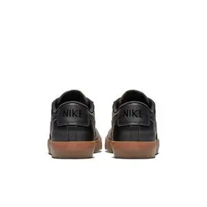 Nike Blazer Low Leather Gum Sole Sneakers