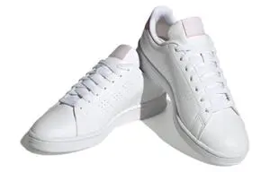 Adidas Advantage Sneakers