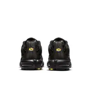 Nike Max Plus Sneakers