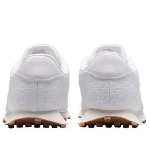 Nike Ld-1000 Flyknit Sneakers - White/sail