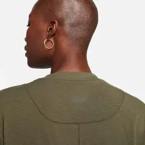 Nike Dri-fit Relaxed T-shirt