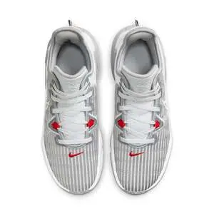 Nike Lebron Witness 6 Low Top Sneakers - Grey