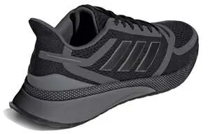 Adidas Nova Run Sneakers