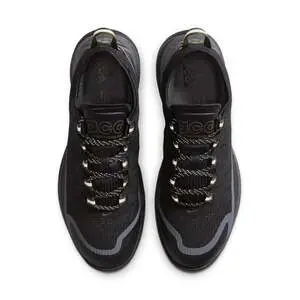 Nike Air Nasu Sneakers